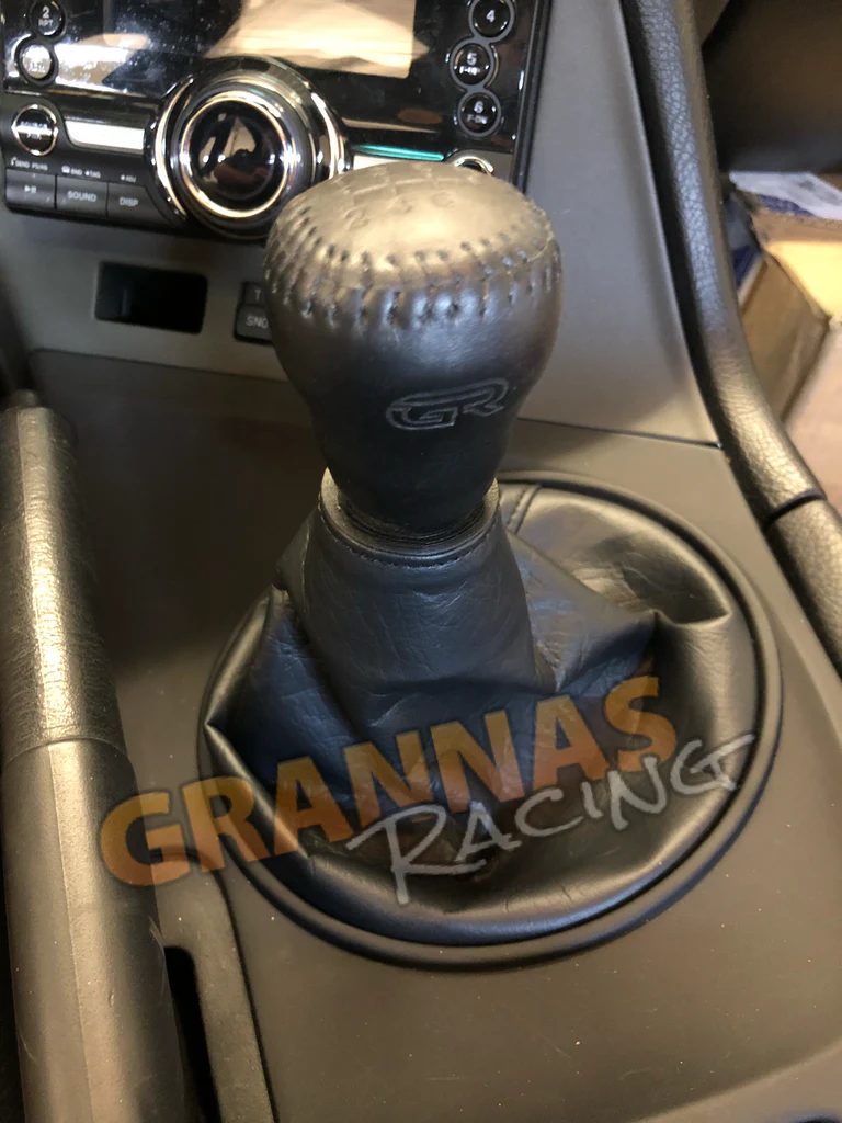 Leather T56 Magnum 6-Speed Shift Knob Kit | Grannas Racing